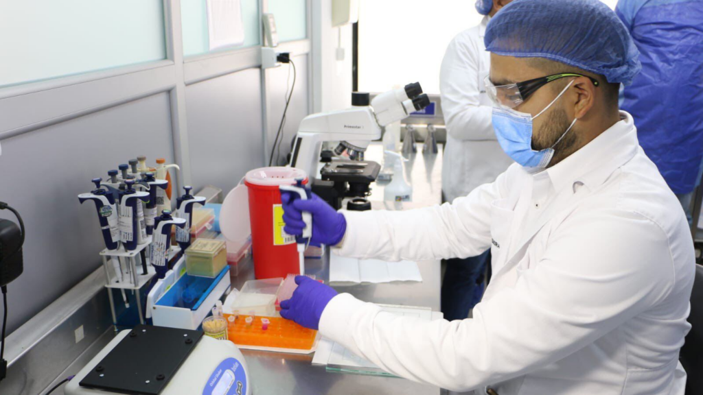 Laboratorio Recalcine trabaja con nosotros – Empleos Ágil Bolivia